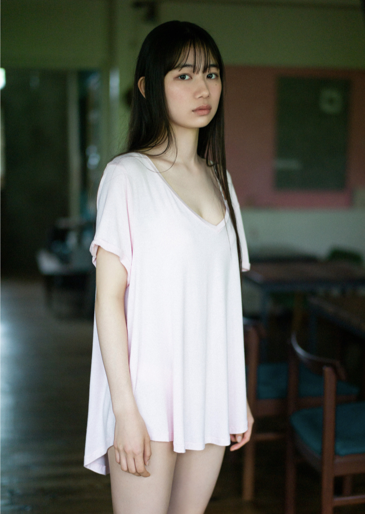 【デジタル限定】前川莉珠 写真集「透明少女」 Ataoka Gravure